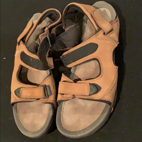 Wolverine | Shoes | Wolverine Mens Strap On Sandals | Poshmark